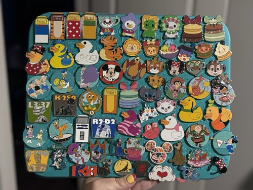 Pinfolio w/ Disney Assorted Pins 69 Diamond Backs Authentic Disneyland ...