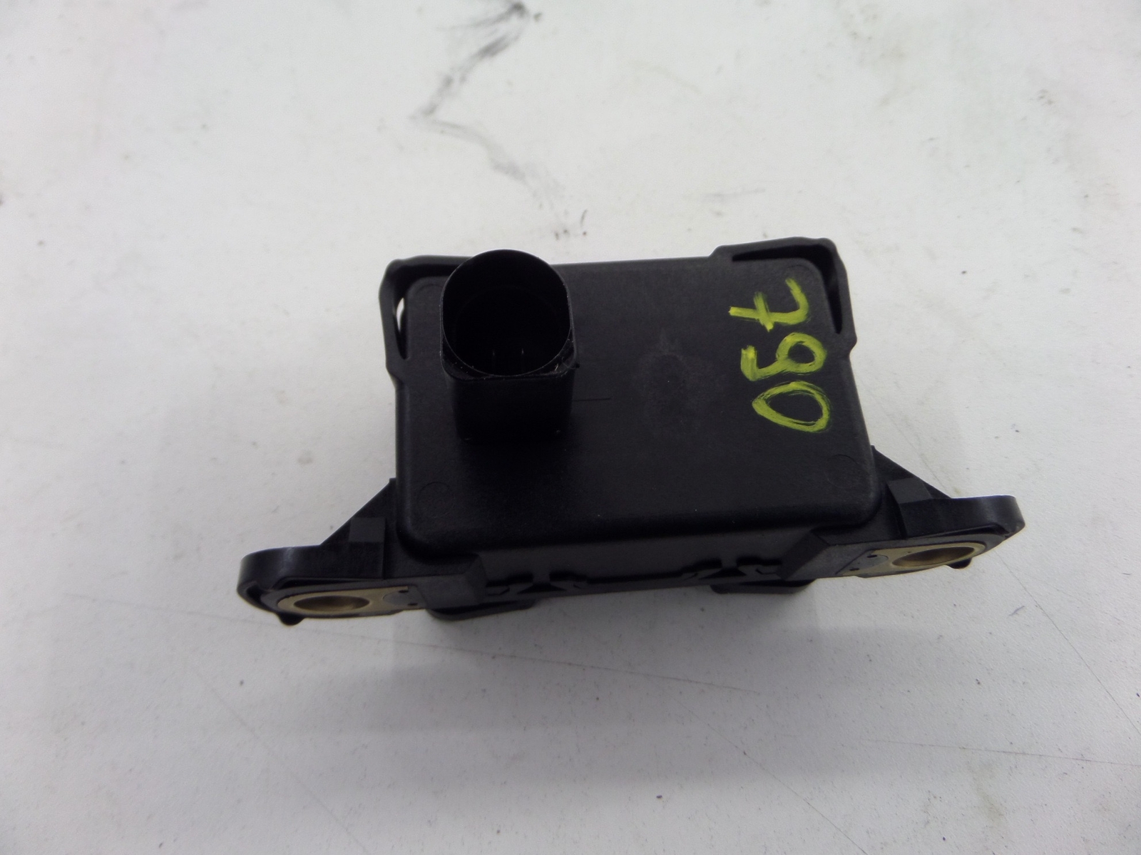 2011-2017 Volkswagen Touareg TDI Yaw Rate Control Sensor 7P 7P0 907 652 ...