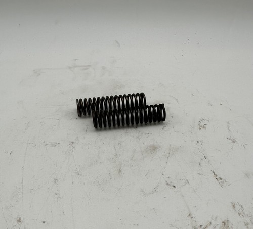 Perkins Spring For 6.354 & V8.640 Series Diesel Engines 31744205 | eBay