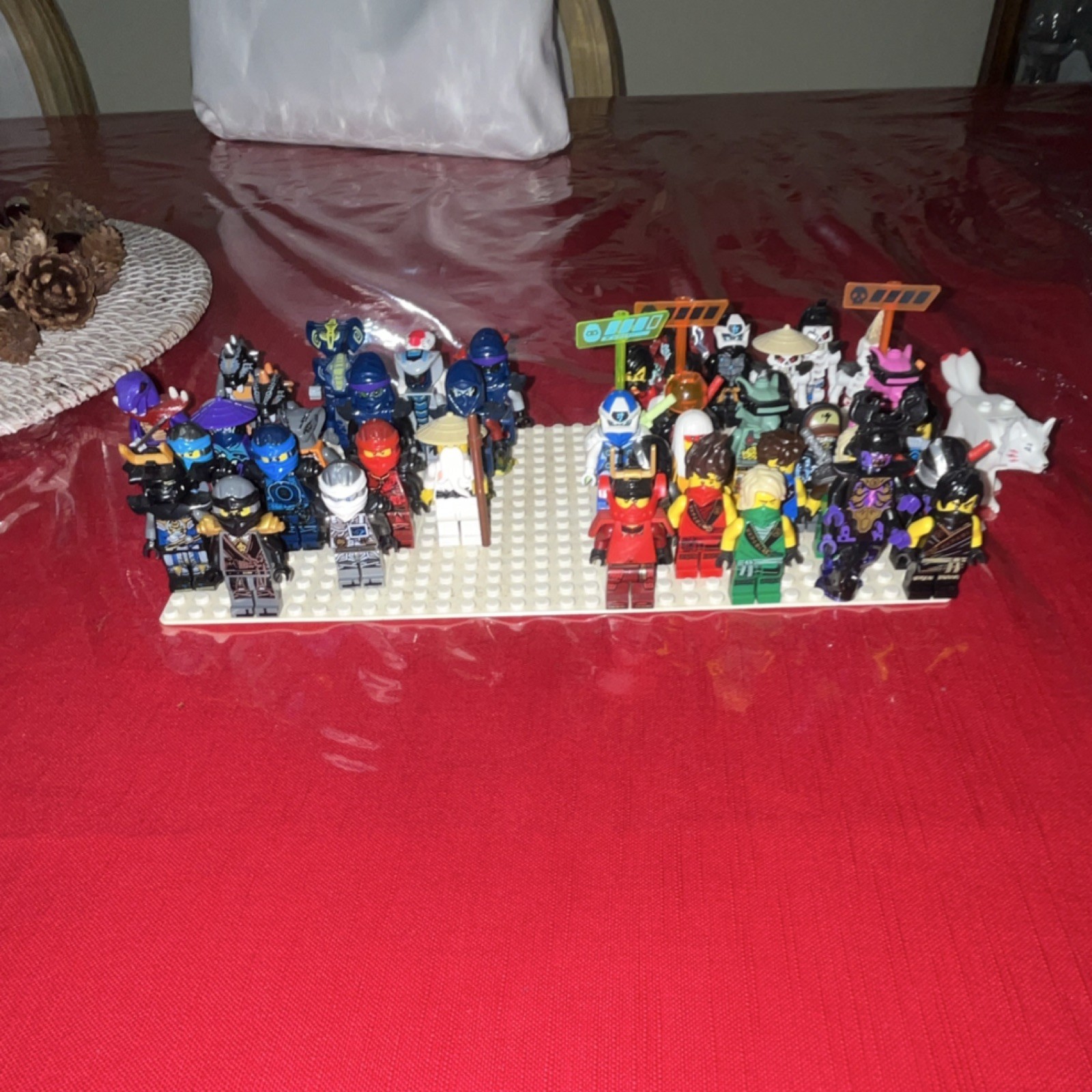 LEGO NINJAGO Minifigure Collection Lloyd Kai Jay Cole Zane ...