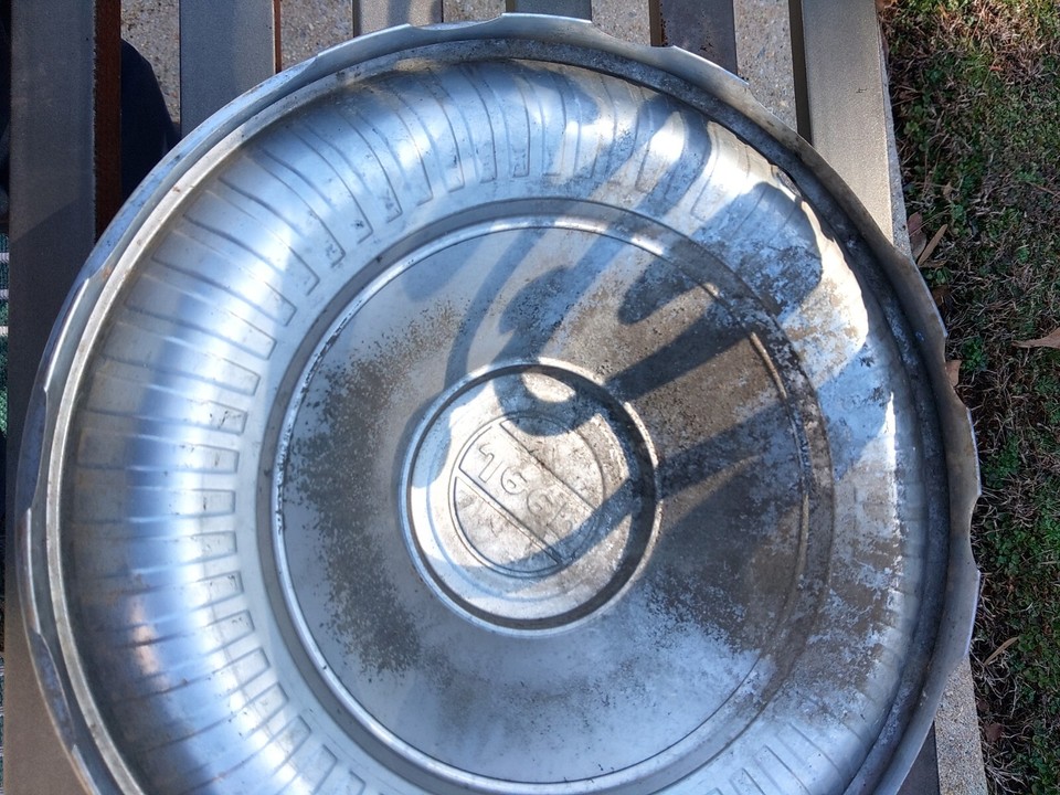 ONE 1976-87 JEEP CJ SERIES, CHEROKEE, WAGONEER 4X4 15" WHEEL COVER ...