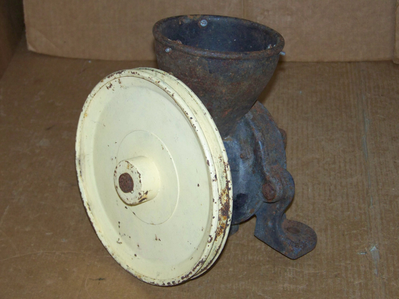 Antique Vintage Grain Corn Grind Burr Mill Hit-Miss Gas Engine Flat ...