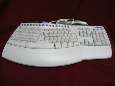 Vintage Microsoft Natural curved Keyboard Pro Wired USB ps2 Model ...