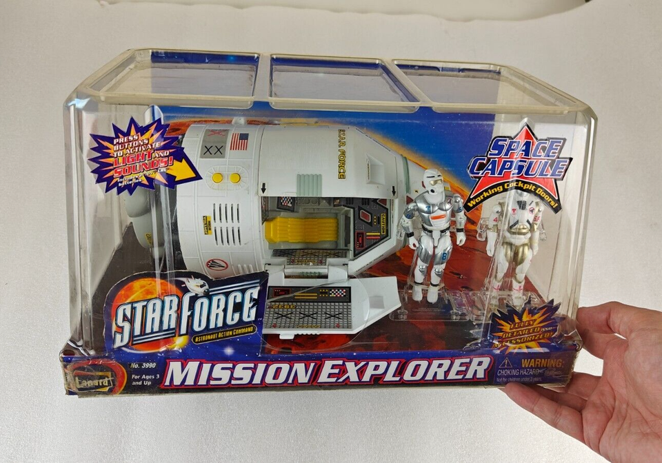 Lanard The Corps 2000 Star Force Space Shuttle Capsule 2 Action Figures ...