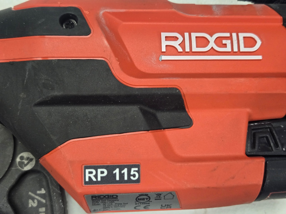 Ridgid RP 115 Mini Press Tool Kit 1/2 in and battery INCLUDES Battery ...