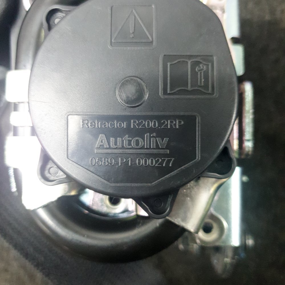 TESLA MODEL 3 AWD Rear Right Side Seat Belt 1081281-01-E 0589-P1-000277 ...