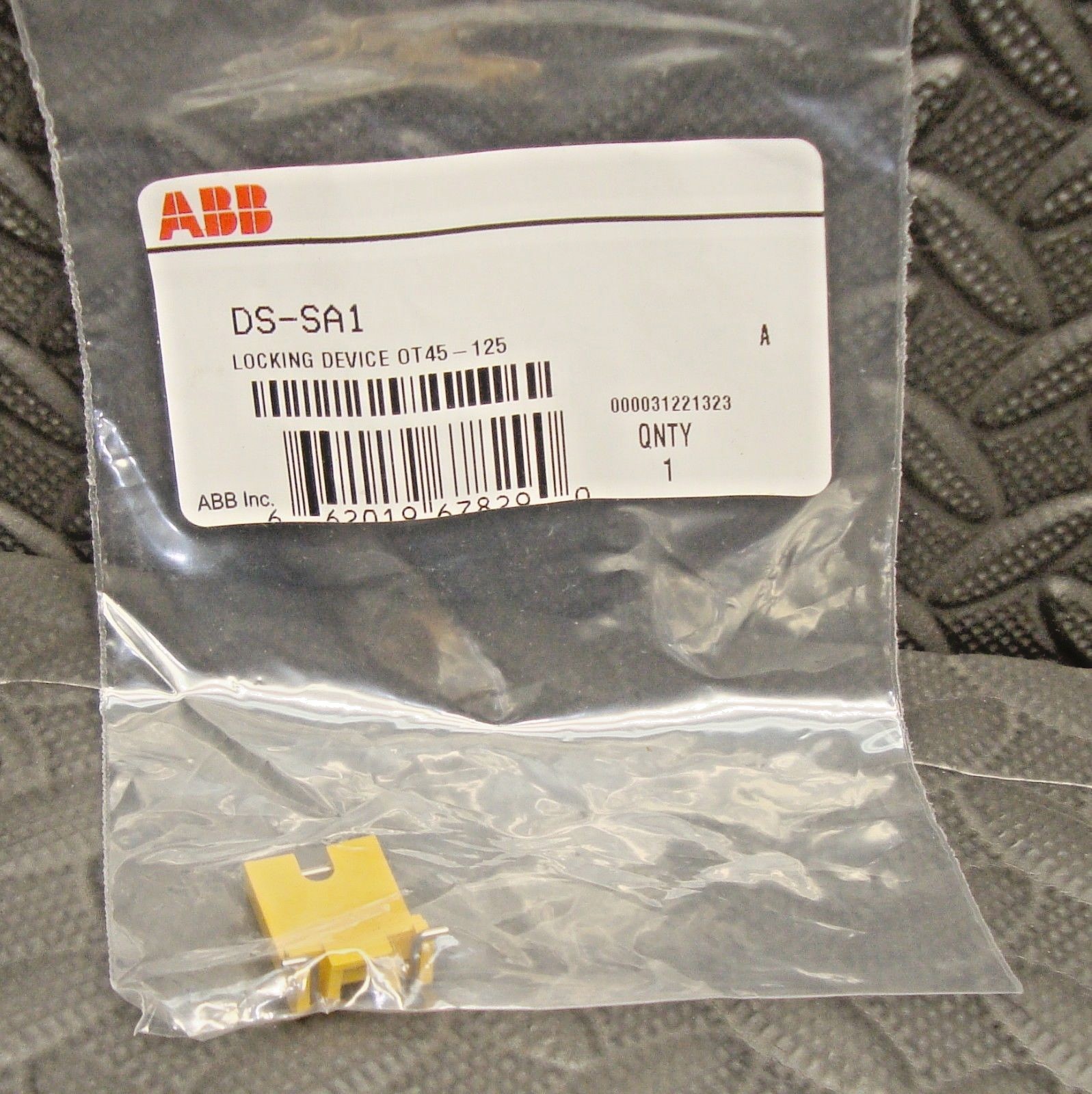NEW ABB Locking Device DS-SA1 OT45-125 Padlock Adapter MCB | eBay