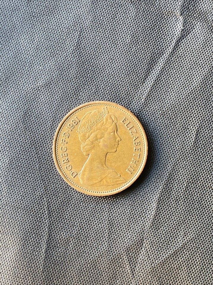 1981 Very rare, valuable,collectable New Pence 2p coin 1981 VERY RARE ...