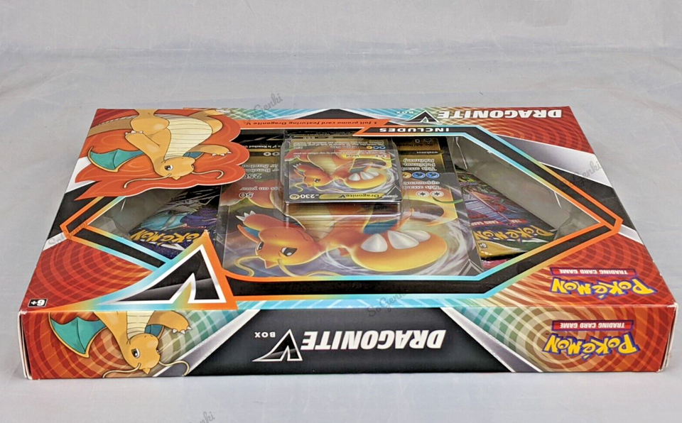 Pokemon TCG Dragonite V Box Evolving Skies Fusion Strike Booster NEW ...