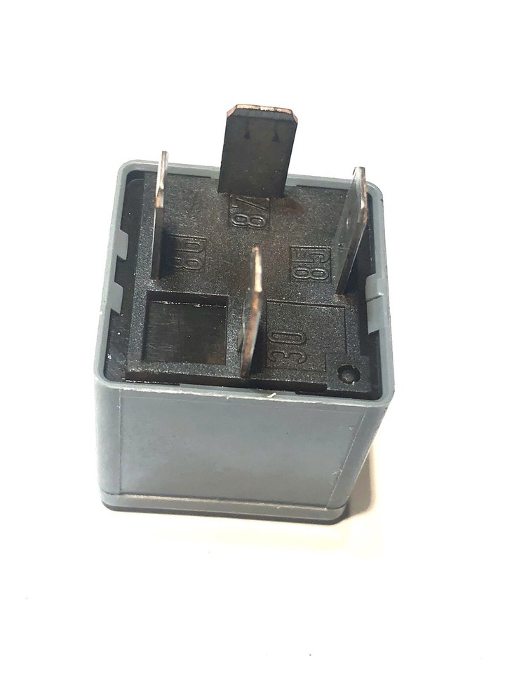 Grey MULTIFUNCTION RELAY # 373 - AUDI / VOLKSWAGEN | eBay