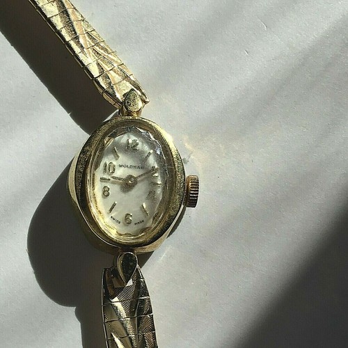 Vintage Woldman Women's Watch -- Swiss Goldtone (Running) | eBay