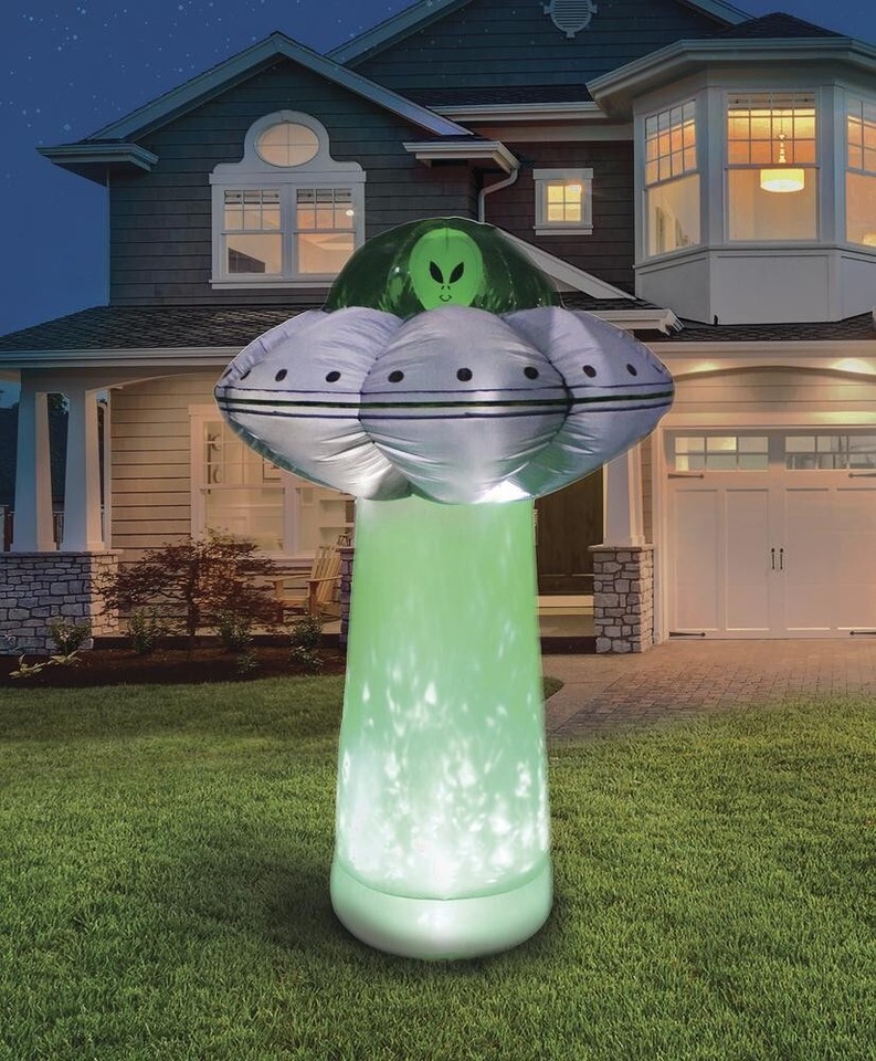 7' Lighted Inflatable Alien UFO w/ Inferno LED Tractor Beam Yard ...