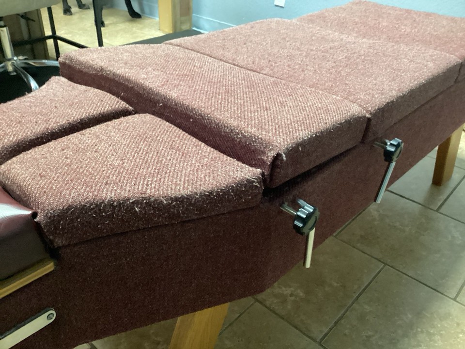 THOMAS TABLES - Chiropractic Table - 2 drops - Used - Antique | eBay