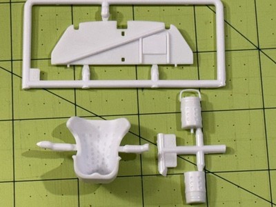 Revell 14304 1/25 Corvette C7.R Kitbash Parts Seat, Jug, Cage Panel | eBay