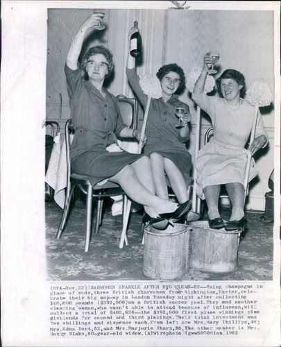 1962 Marjorie Sharp Edna Dent Mary Phillips Chairwomen Buckets ...