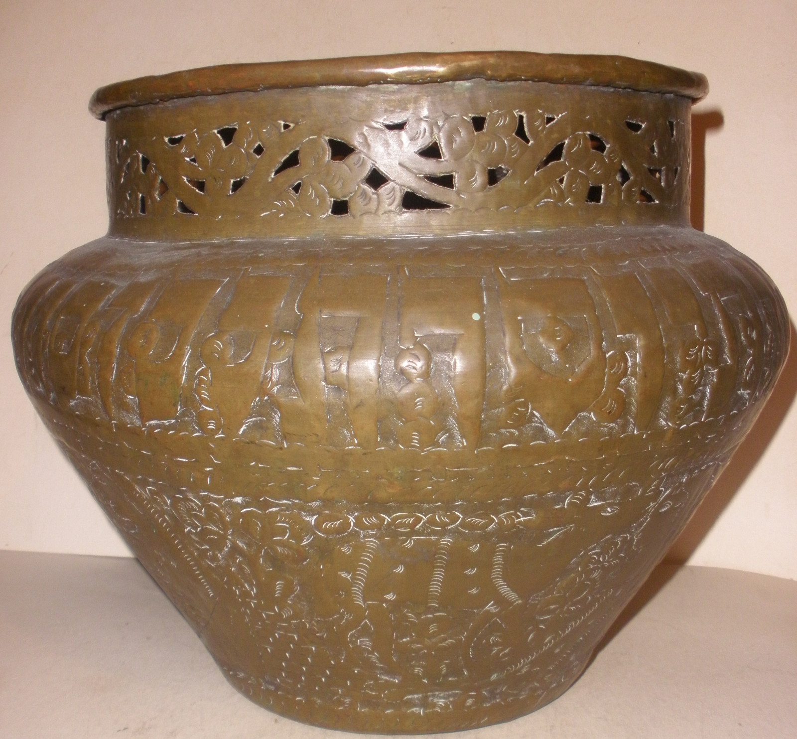 Antique 19th large jardiniere pot Judaica Hebrew decorated lion animals ...