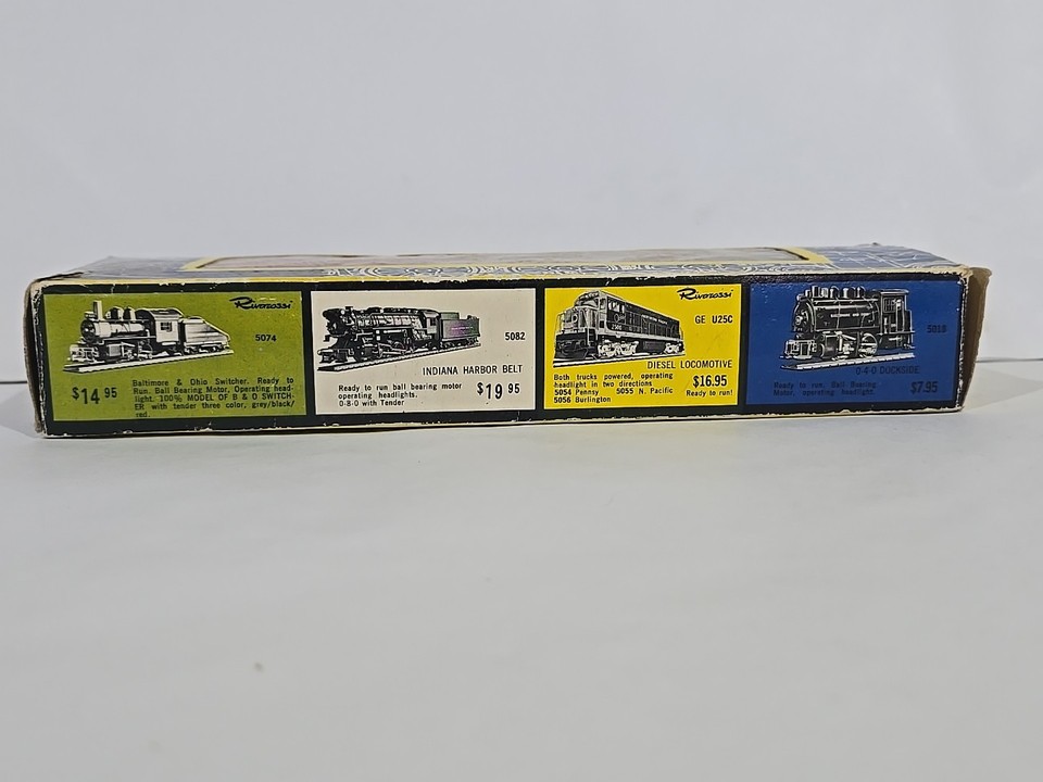 AHM Santa Fe HO Model Train 5028 Diesel Electric Locomotive With ...