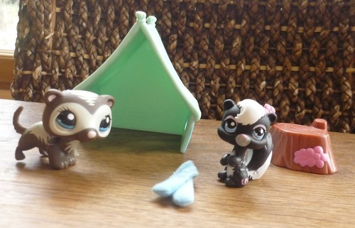 Littlest PETSHOP LPS FOUINE #1054 MOUFLETTE # 1504 TENTE ACCESSOIRE ...