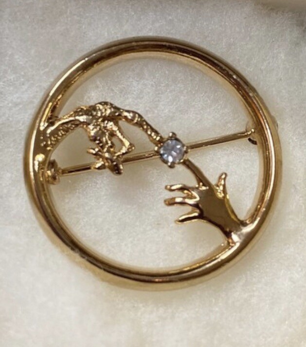 ET Brooch Avon Touch of Love Pin Goldtone Rhinestone Vintage 80s Extraterrestril | eBay