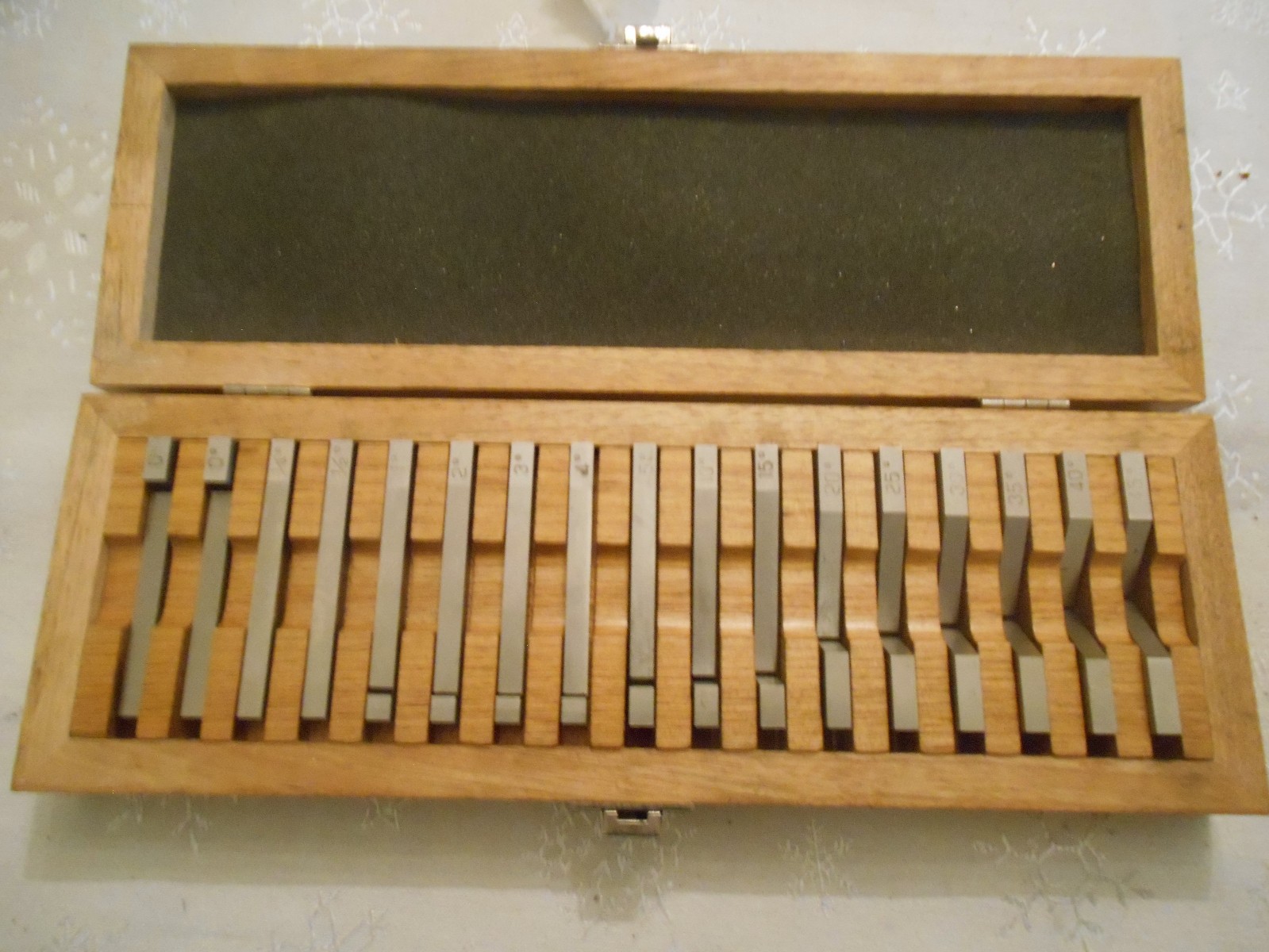 0.25 to 45° Angle, Angle Block Set | eBay