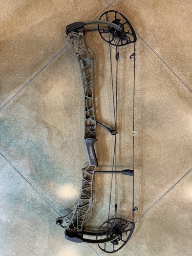 Used Mathews 33 LIFT Ambush Green 29”/ 65# 80% Right Handed | eBay