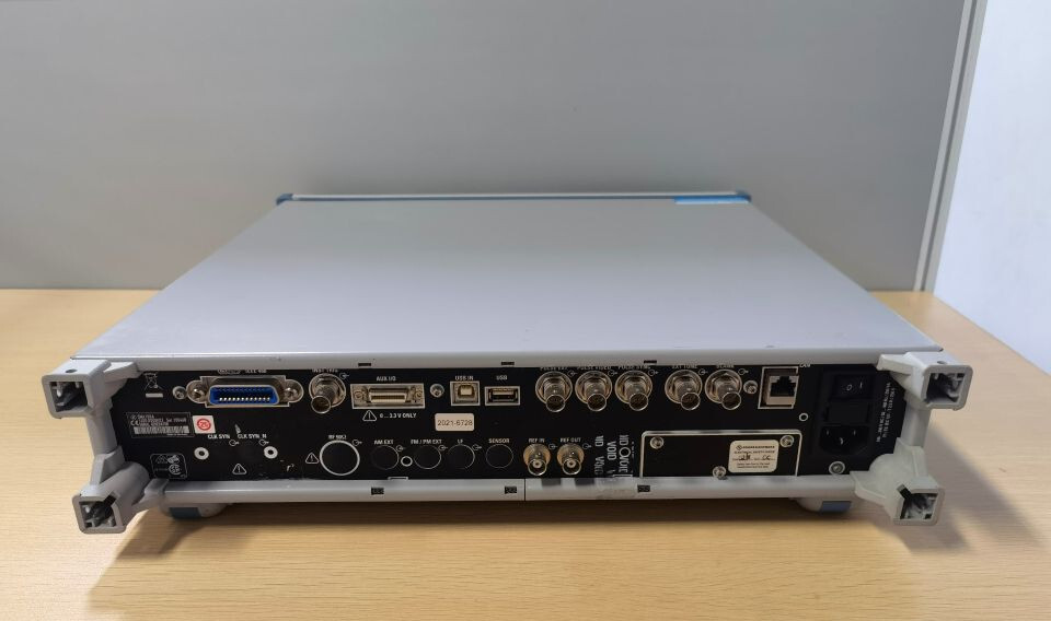 R&S Rohde Schwarz SMA100A 9 kHz - 6 GHz Signal Generator USED | eBay