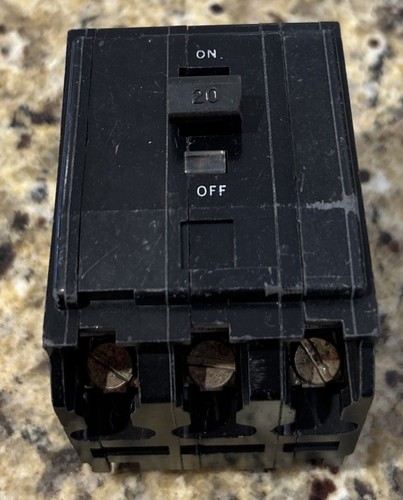 SQUARE D QO320 TYPE QO 3-P 20A 240V CIRCUIT BREAKER. THREE PHASE ...