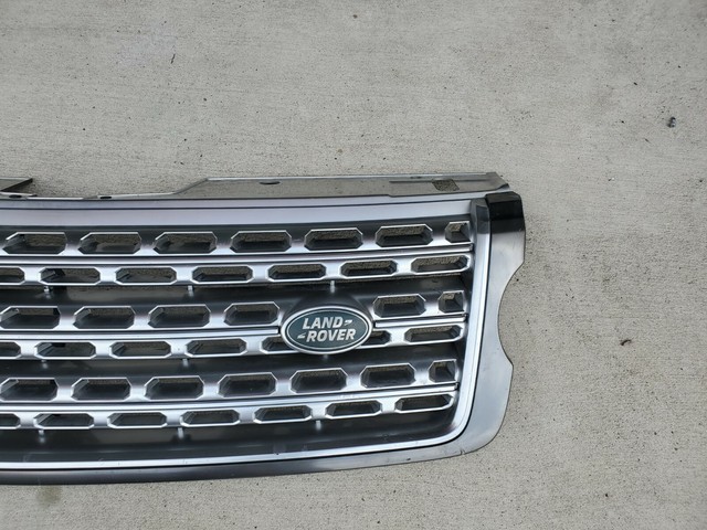 13 14 15 Land Rover L405 Genuine Silver Grille LR052715 Intact for sale ...