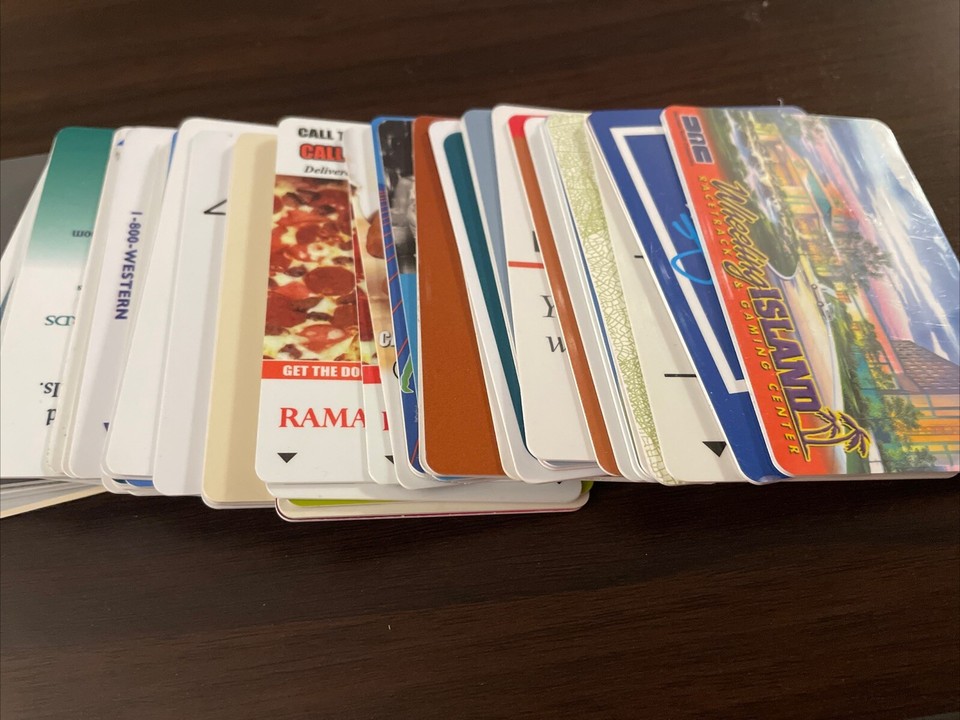 Lot Of Assorted Hotel Key Cards - 58 Marriott, Sheraton, Best Western ...
