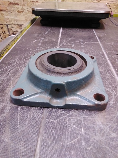 Old Stock Dodge Four Bolt Flange Bearing 124068 for sale online | eBay