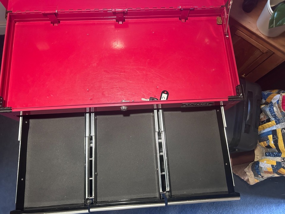 Halfords Professional 12 Drawer Roll Cabinet + Top Box w/102pc Imperial ...