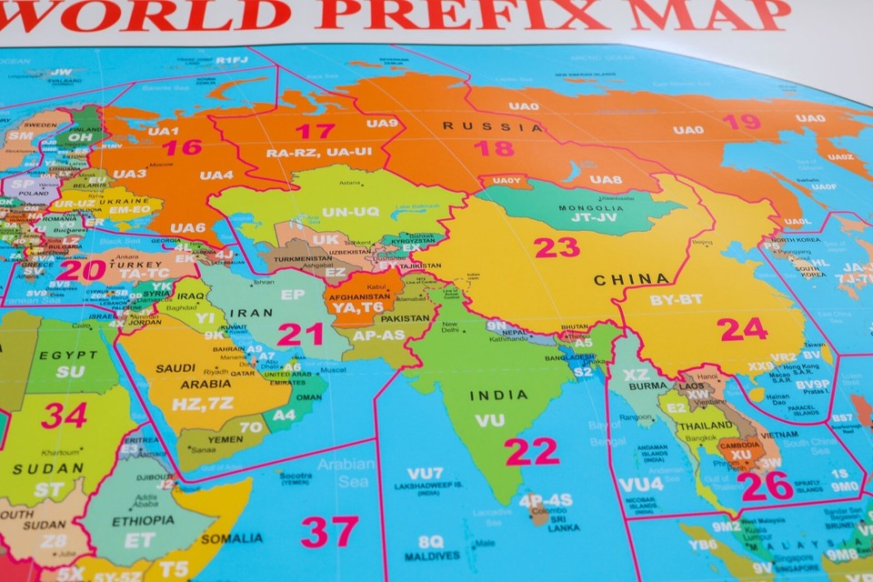 Amateur Radio World Prefix Map edition 2025 Size 99cm (38,97in) x 68cm ...