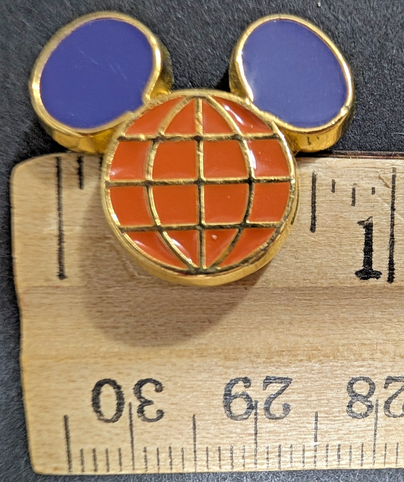 Disney Cast Member Guest Relations Cast Member Pin 3952 Mickey Ears ...