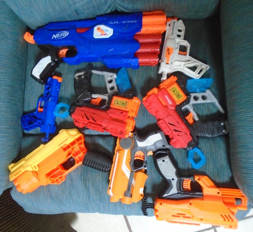 Lot of 8 Nerf Gun Bundle Pull back Soft Dart Dual Strike Xshot N strike ...
