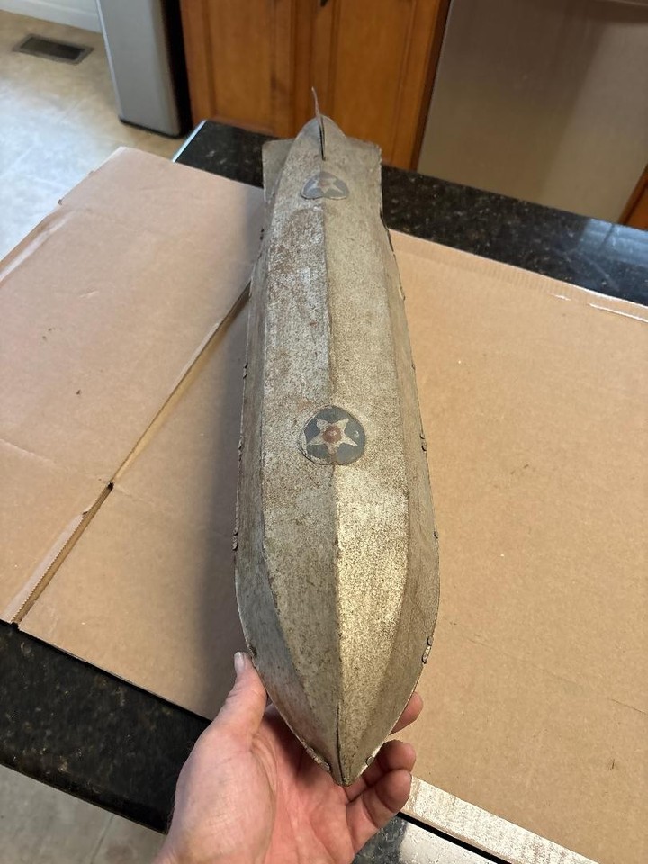 little giant blimp Tin Wind-up Zeppelin Blimp vintage tin toy blimp for ...