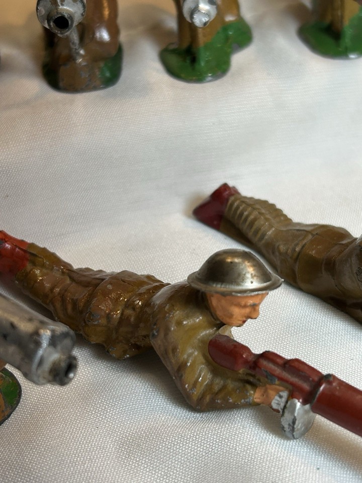 Barclay Manoil Lot Of 10 Machine Gunners, Ammo Runner Soldiers Lead | eBay