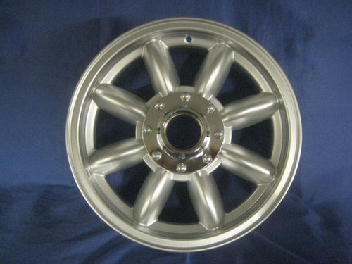 MGB MGC 5.5 X 15 KNOCK ON SPLINED ALLOY WHEELS SILVER POLISHED RIM SET ...