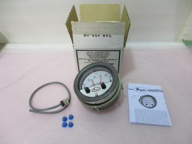 Dwyer Series 3000MR Photohelic Pressure Switch, 0-125 Pascal 407798 | eBay