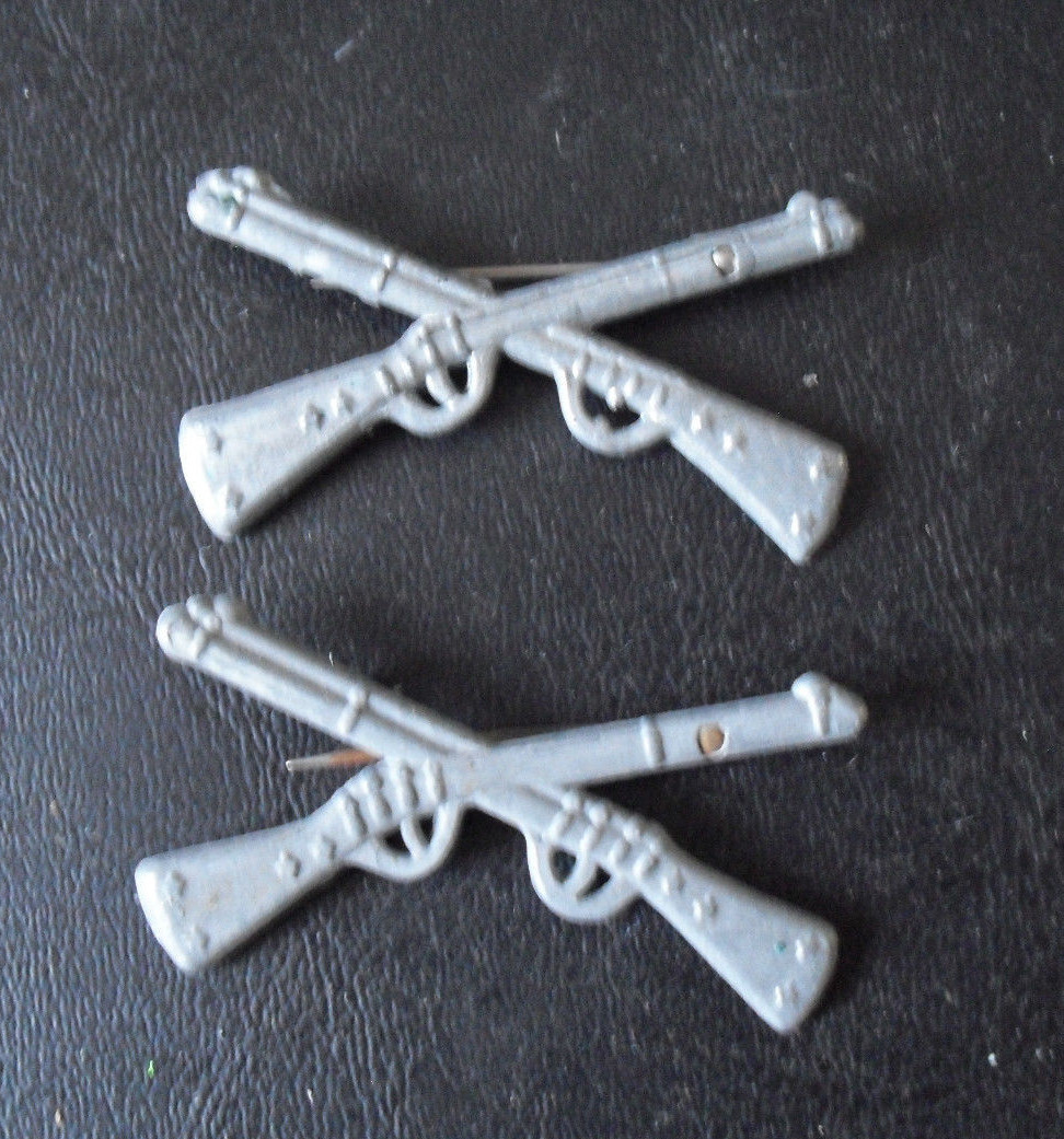 Lot of 2 Vintage 1950s Lead Crossed Rifle Pins Pinbacks 1 7/8" Wide | eBay