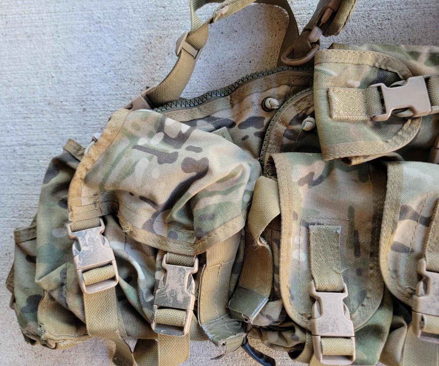 HSGI Denali Chest Rig Multicam Used Spray Paint | eBay