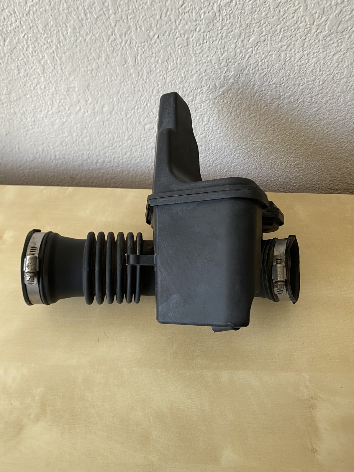 02-06 NISSAN ALTIMA AIR INTAKE CLEANER TUBE PIPE PLASTIC TRIM 16576 ...