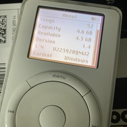 Apple iPod Classic 1st Generation 5GB White M8541 2001 Original | eBay