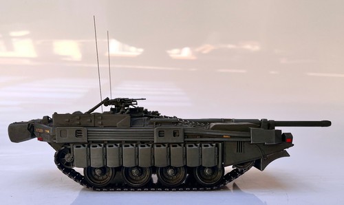1:35 swedish STRV 103 C Stridsvagn MBT Trumpeter Model Kit gebaut pro ...