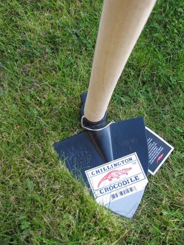 Genuine Chillington Tools "Crocodile Brand" Ridging Hoe with Handle ...