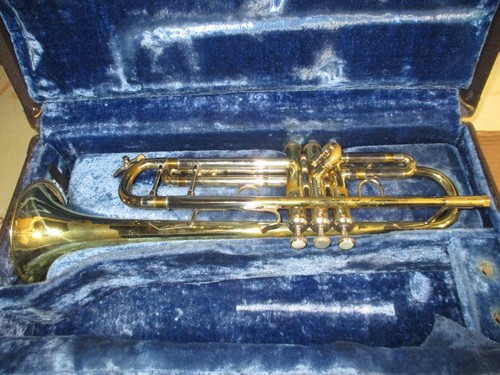 BACH STRADIVARIUS MODEL 37 PROFESSIONAL TRUMPET #121xxx - Late 1970's ...