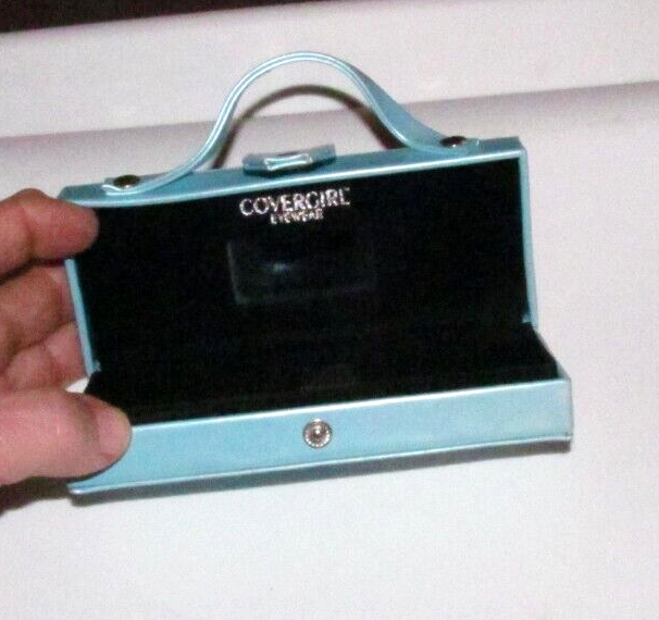 CoverGirl Snap Open Eyewear Light Blue Eyeglass Hard Case Excellent ...