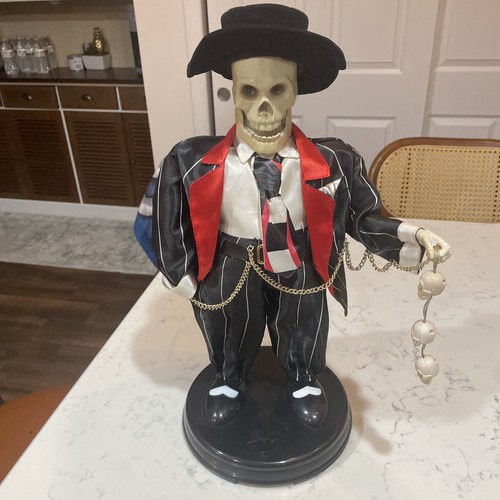 Gemmy Animated Singing Dancing Gangster Zoot Suit Skeleton "Swingin ...