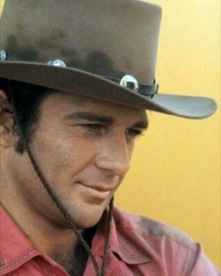 Lancer western TV series James Stacy as Johnny Madrid Lancer 8x10 photo ...