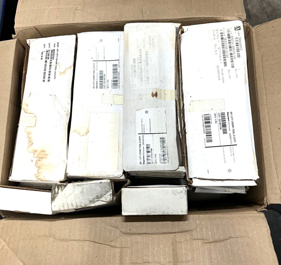 Raychem AD-1377 22-16 AWG Ratchet Crimper Tool Commercial Butt Splices ...