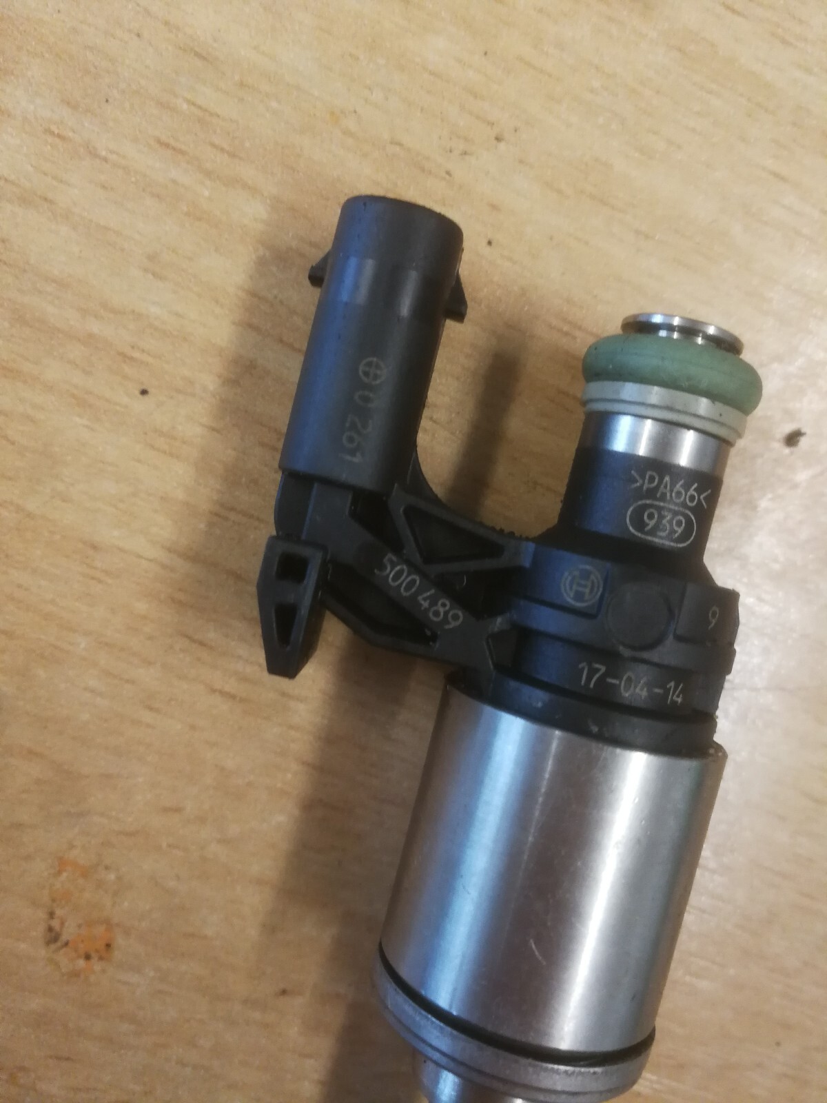 BENTLEY BENTAYGA 6.0 W12 PETROL FUEL INJECTOR 0261500489 07P906036J ...